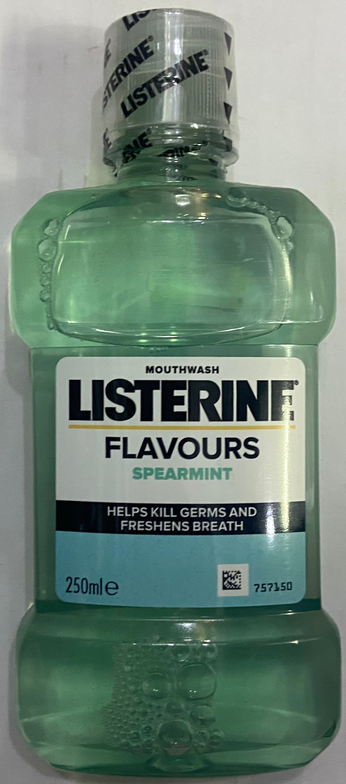 LISTERINE SPEARMINT MOUTHWASH 250ml – Coopers Of Barnet