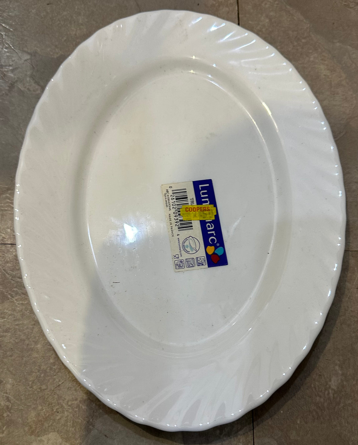 LUMINARC OVAL SERVING PLATE — Coopers Of Barnet
