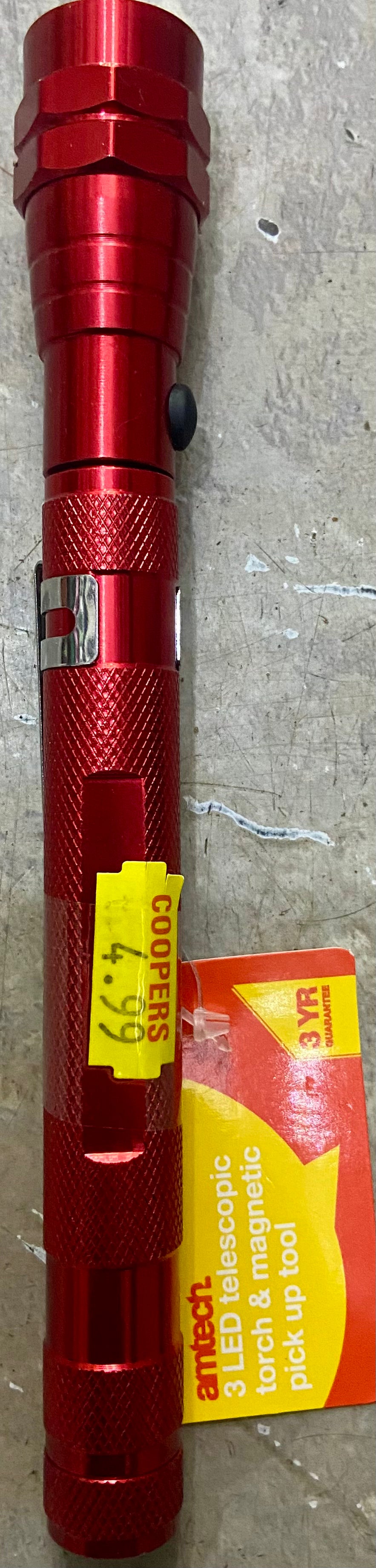AMTECH 3LED TELESCOPIC TORCH & MAGNETIC PICK UP TOOL — coopersofbarnett